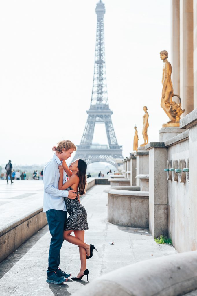 Love story at Gallery Lafayette - Paris Photographer - Professional ...