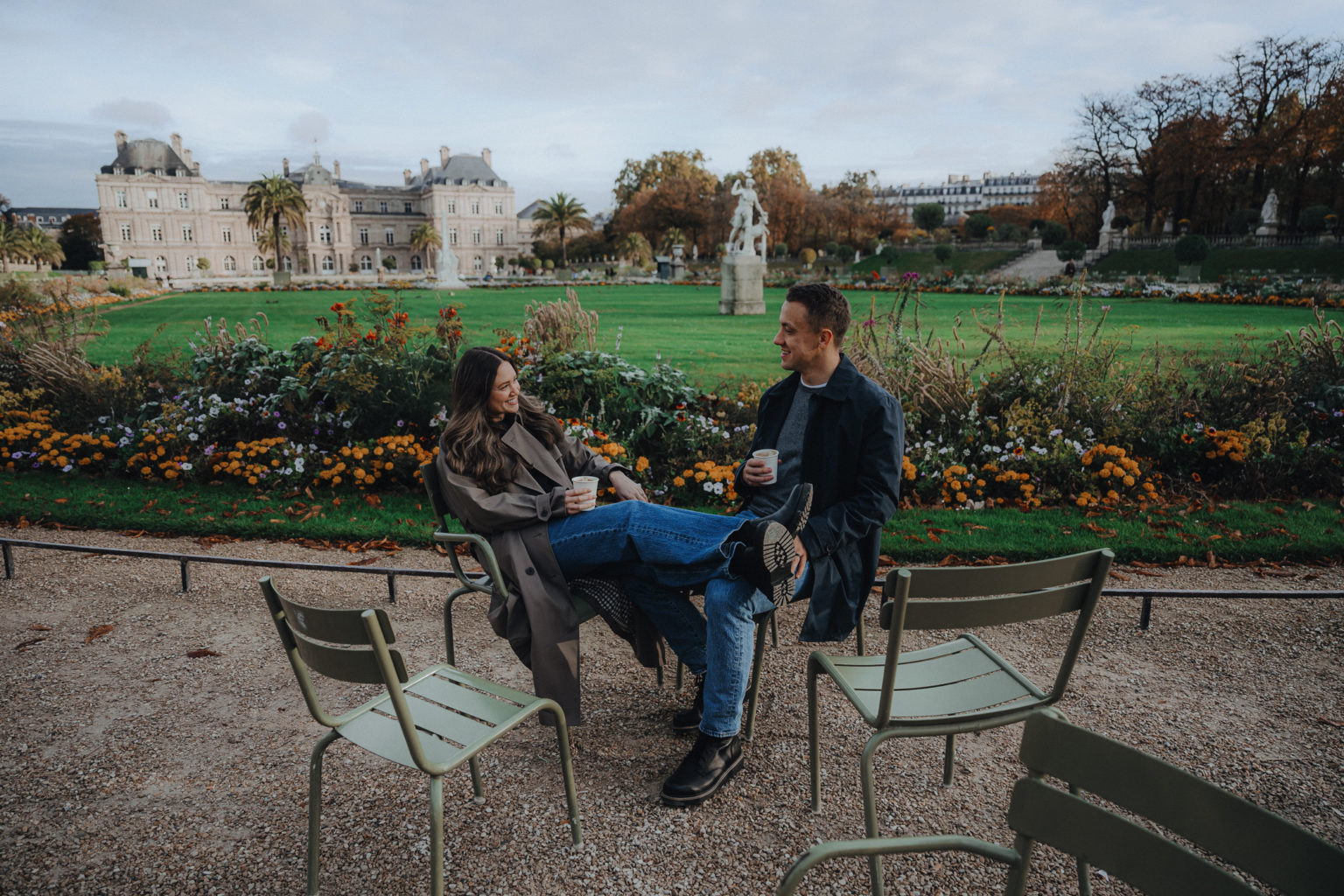 Couples photographer in Paris: romantic love story photo shoots ...
